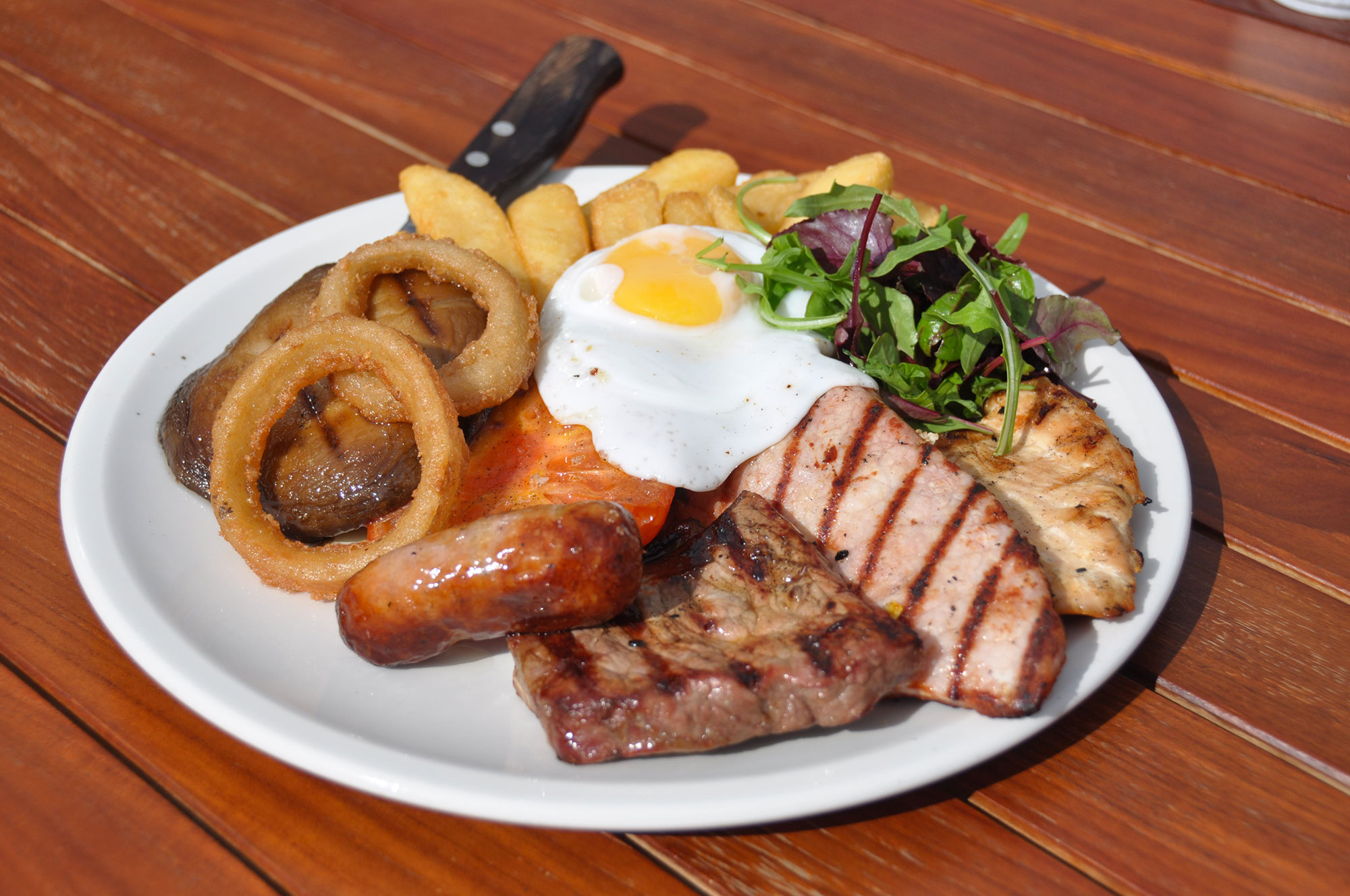 Metropolis Bar & Grill - Flamingo Land Resort